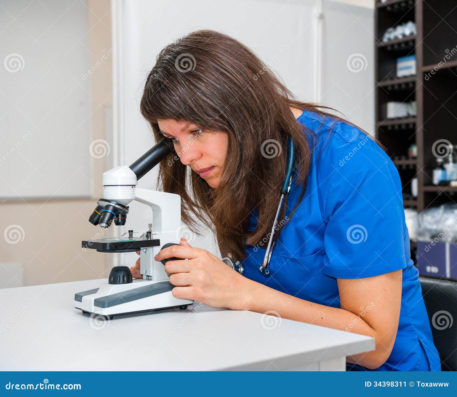 Young woman vet doctor stock image. Image of portrait - 34398311