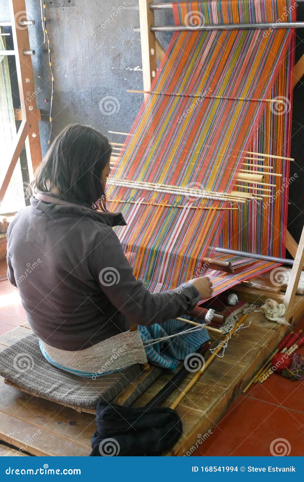 Young Woman Working a Backstrap Loom Editorial Stock Image - Image of ...
