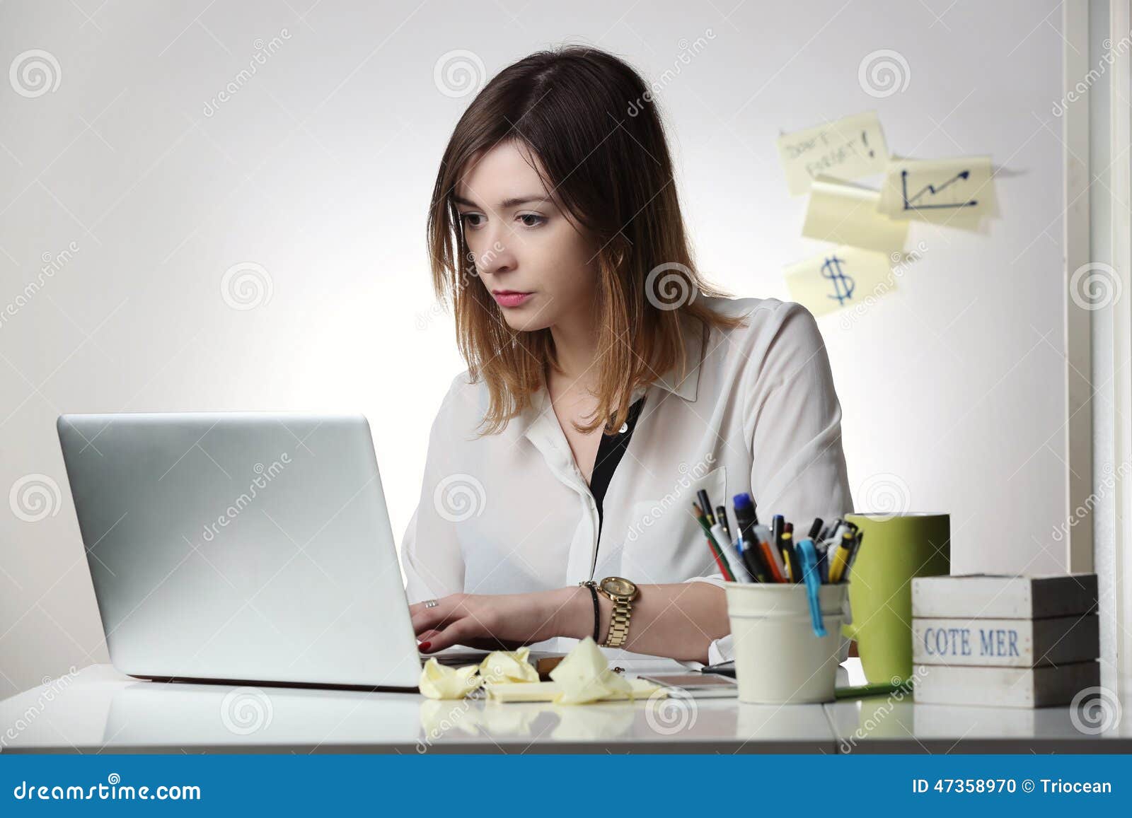 Young Woman Working with Computer Stock Photo - Image of businesswoman ...