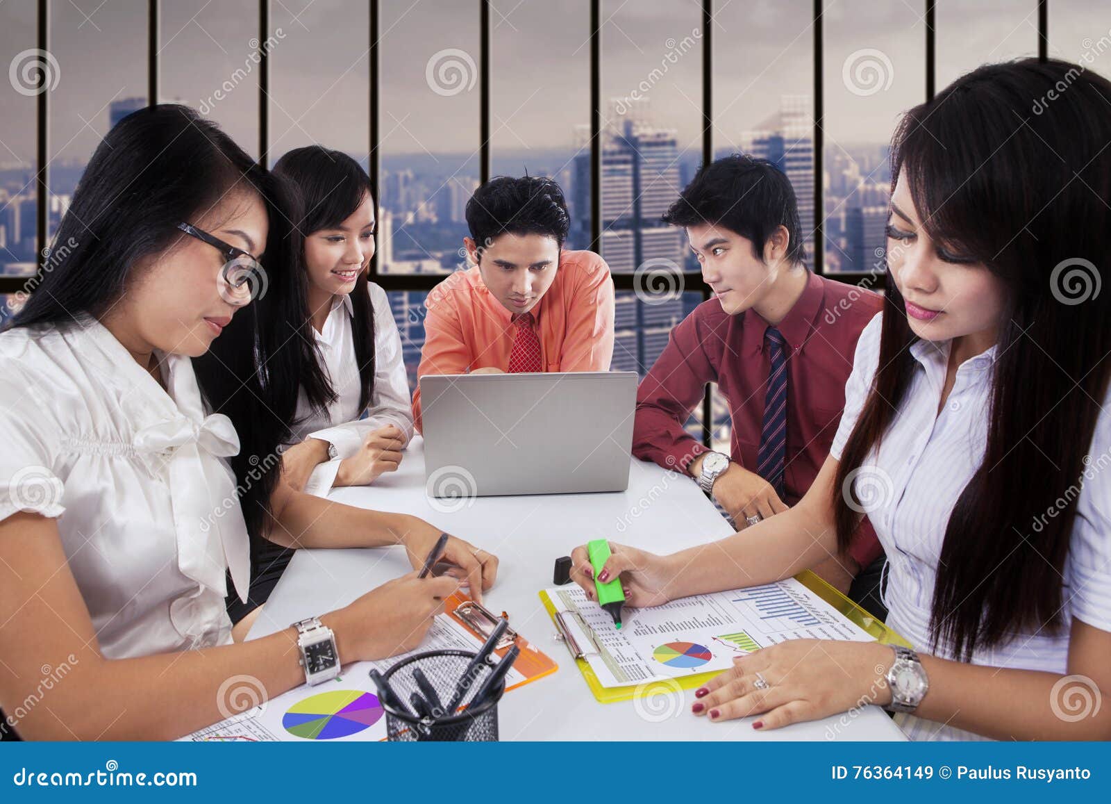 Young Workers Discussing in the Office Stock Image - Image of asian ...