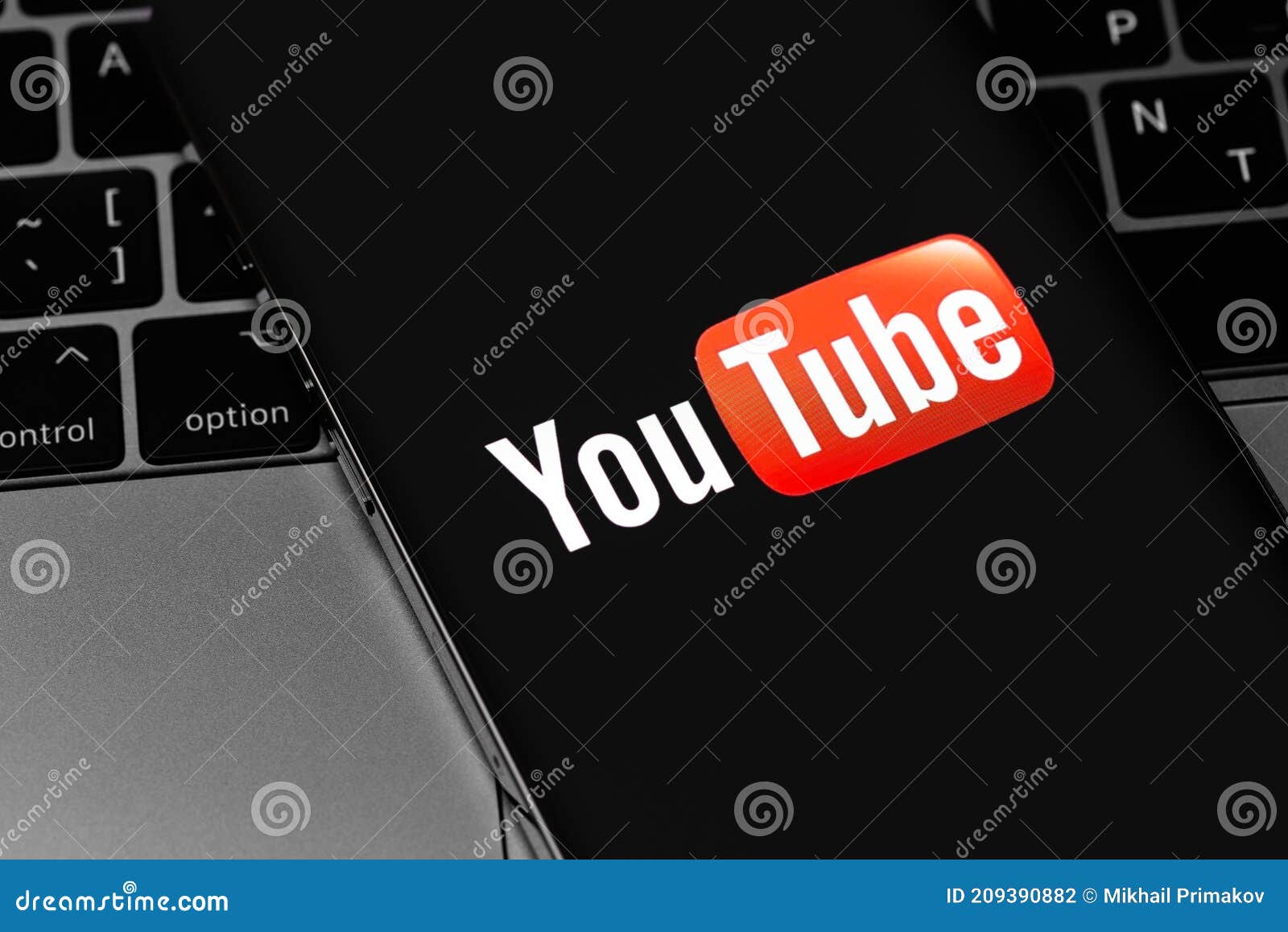 YouTube Mobile Apps YouTube, Music, Studio On Screen Editorial Photo ...