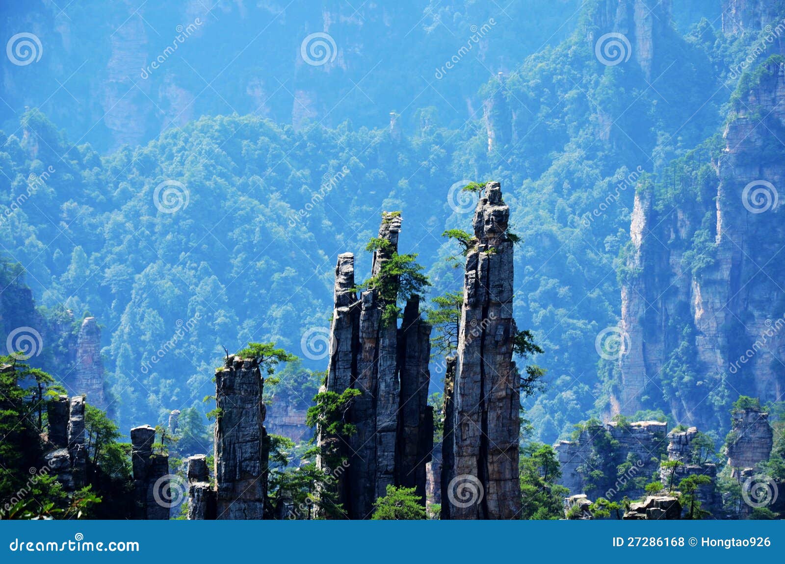 Yubi peak in sunshine stock photo. Image of sandstone - 27286168