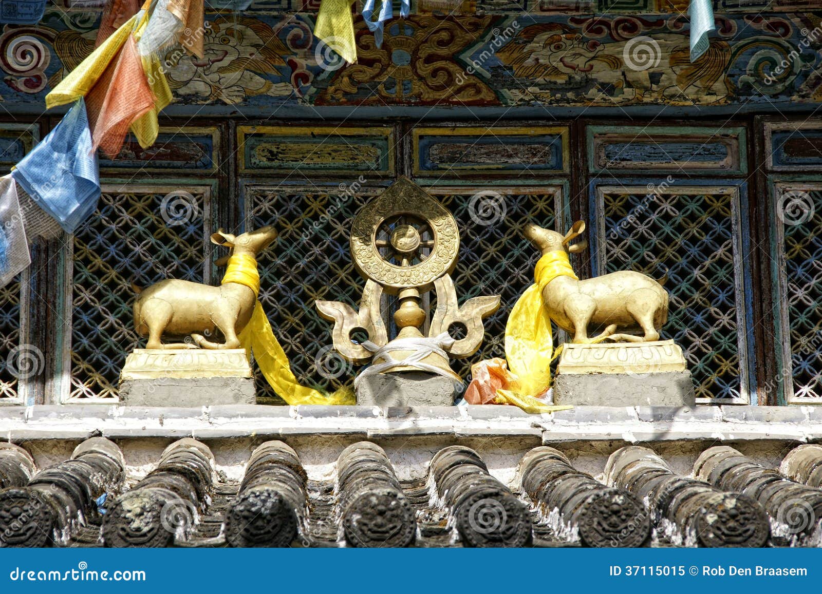 Yufeng Temple stock image. Image of ethnicity, yunnan - 37115015