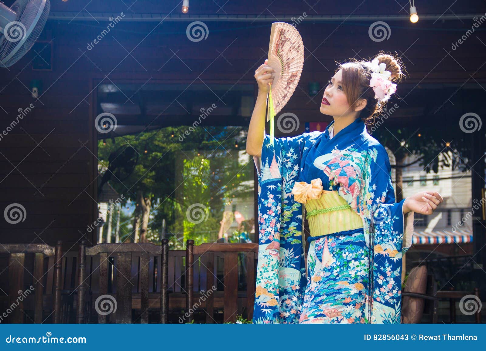 Yukata girl stock image. Image of japanese, japan, beauty - 82856043