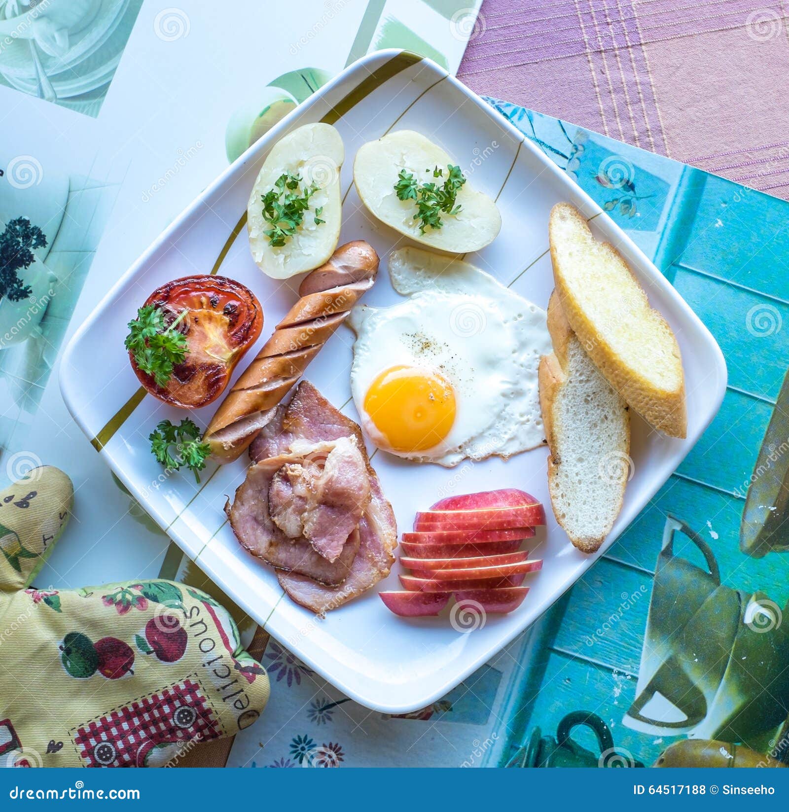 Yummy Big Breakfast stock photo. Image of garlic, sunny - 64517188