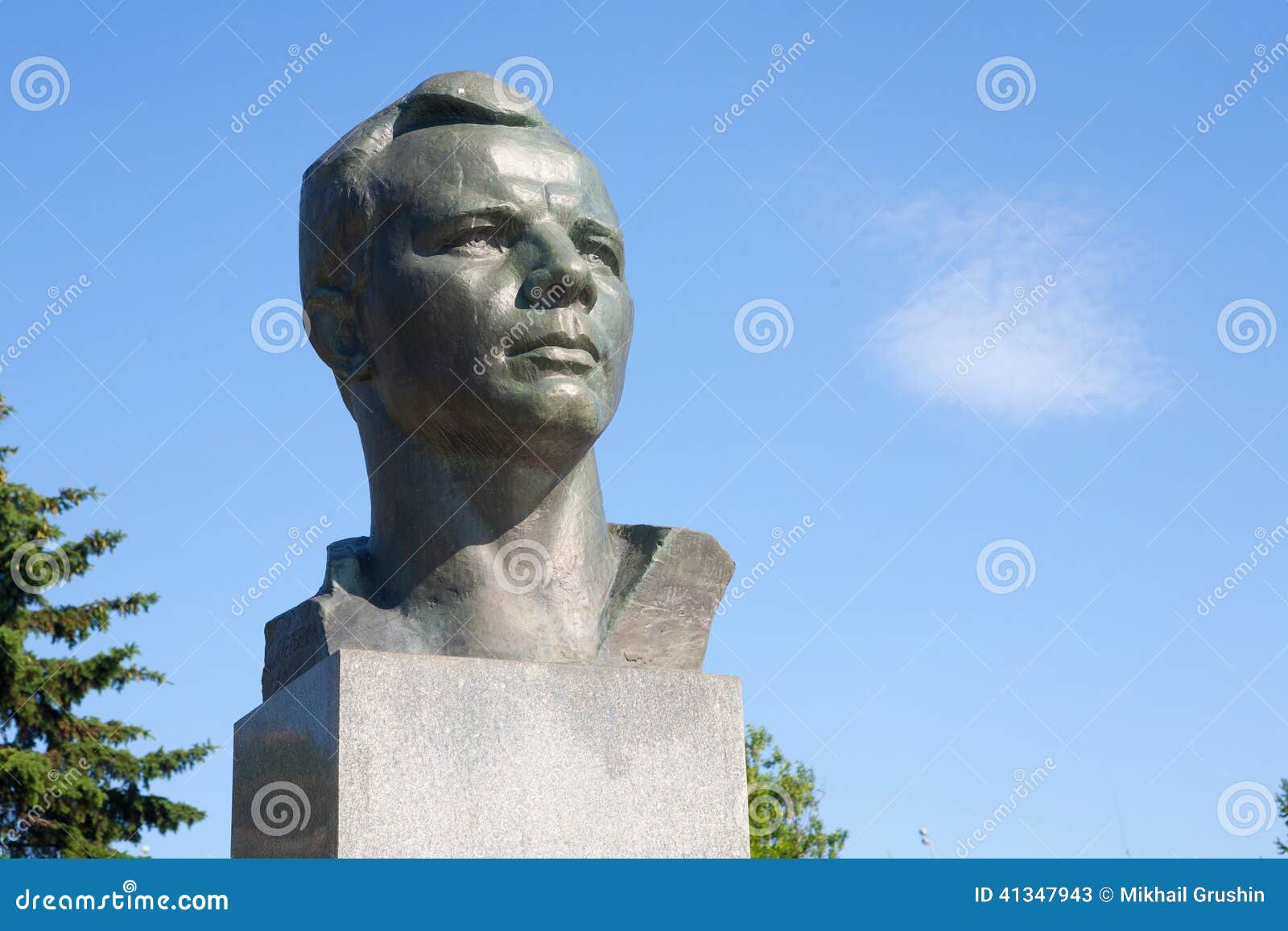 Yuri Gagarin monument stock image. Image of monument - 41347943
