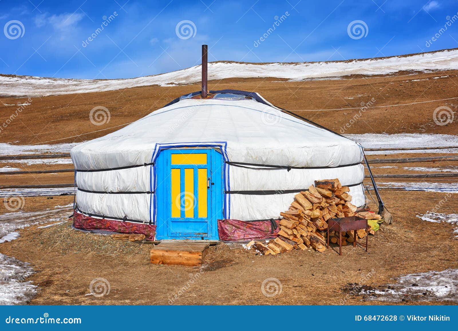 Yurt - Home of Nomadic Peoples Stock Photo - Image of nomadic, nomads ...