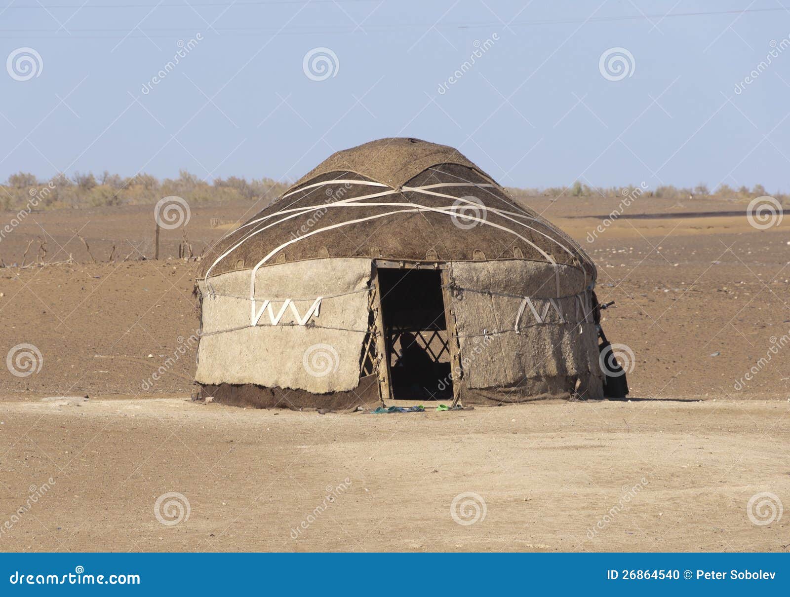 Yurt in Kyzyl desert stock photo. Image of uzbekistan - 26864540