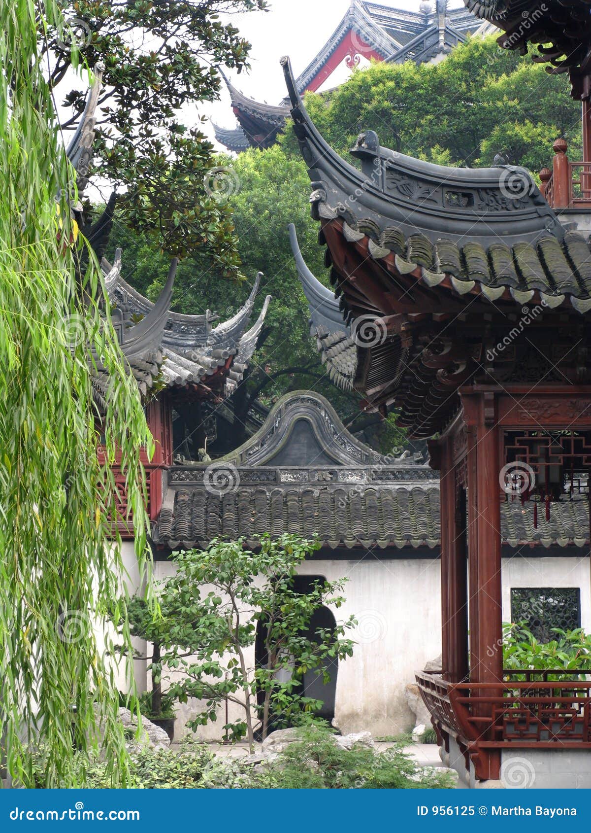 Yuyuan Garden, Shanghai stock image. Image of rock, chinese - 956125