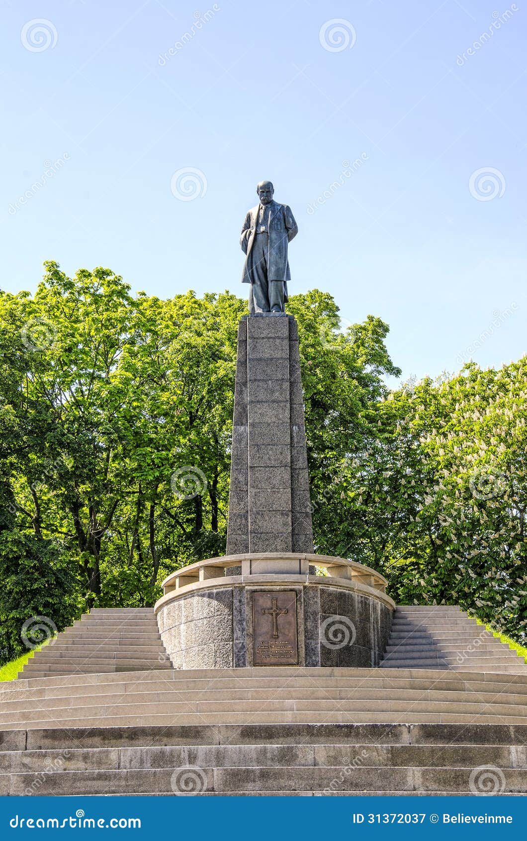 Zabytek obraz stock. Obraz złożonej z sławny, drzewo - 31372037