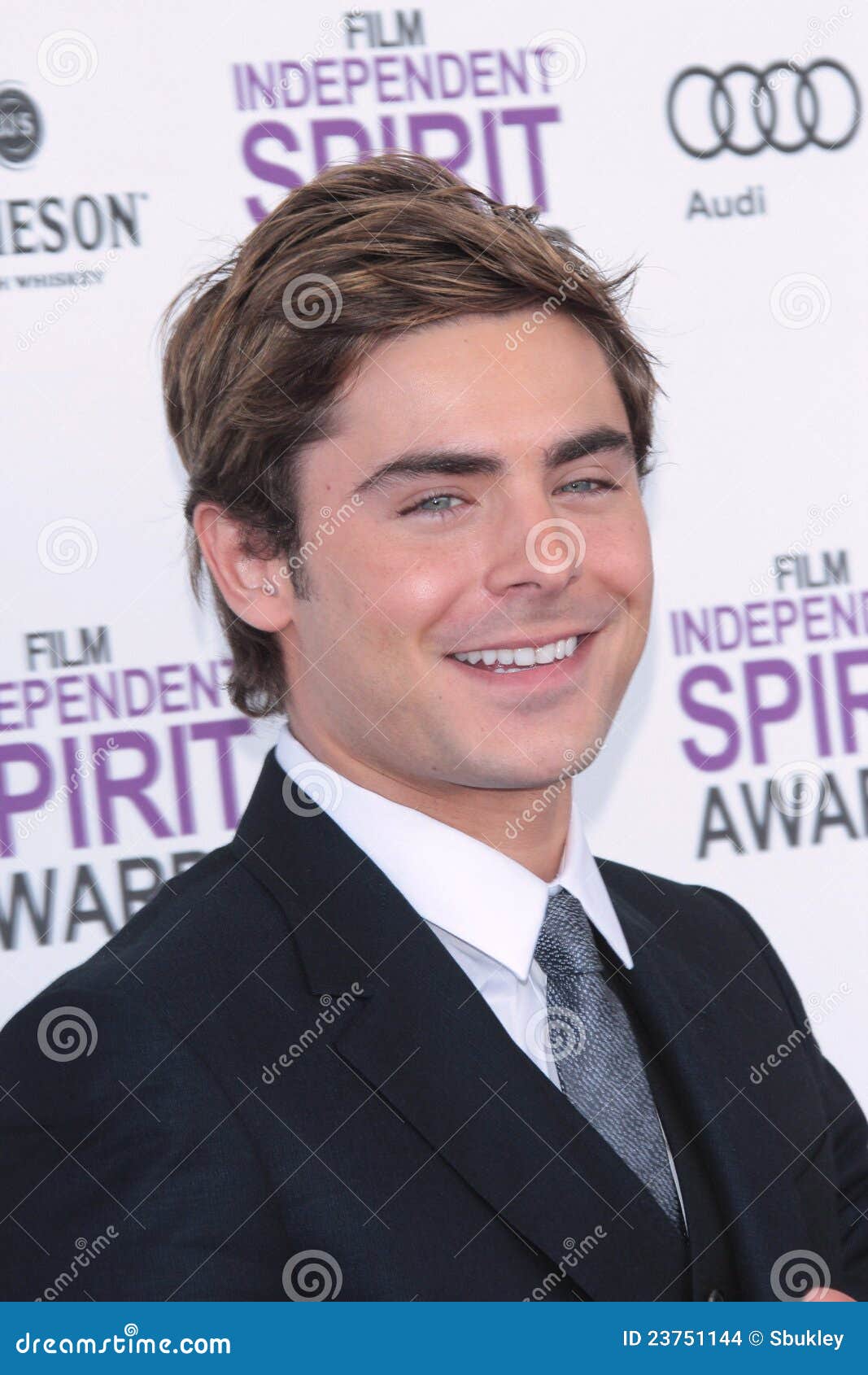 Zac Efron editorial stock image. Image of independent - 23751144