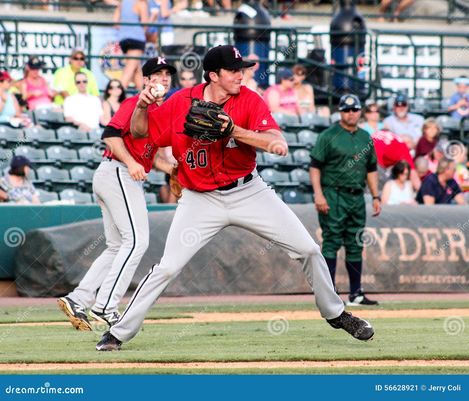 Zach Thompson, Kannapolis Intimidators. Editorial Photo - Image of ...