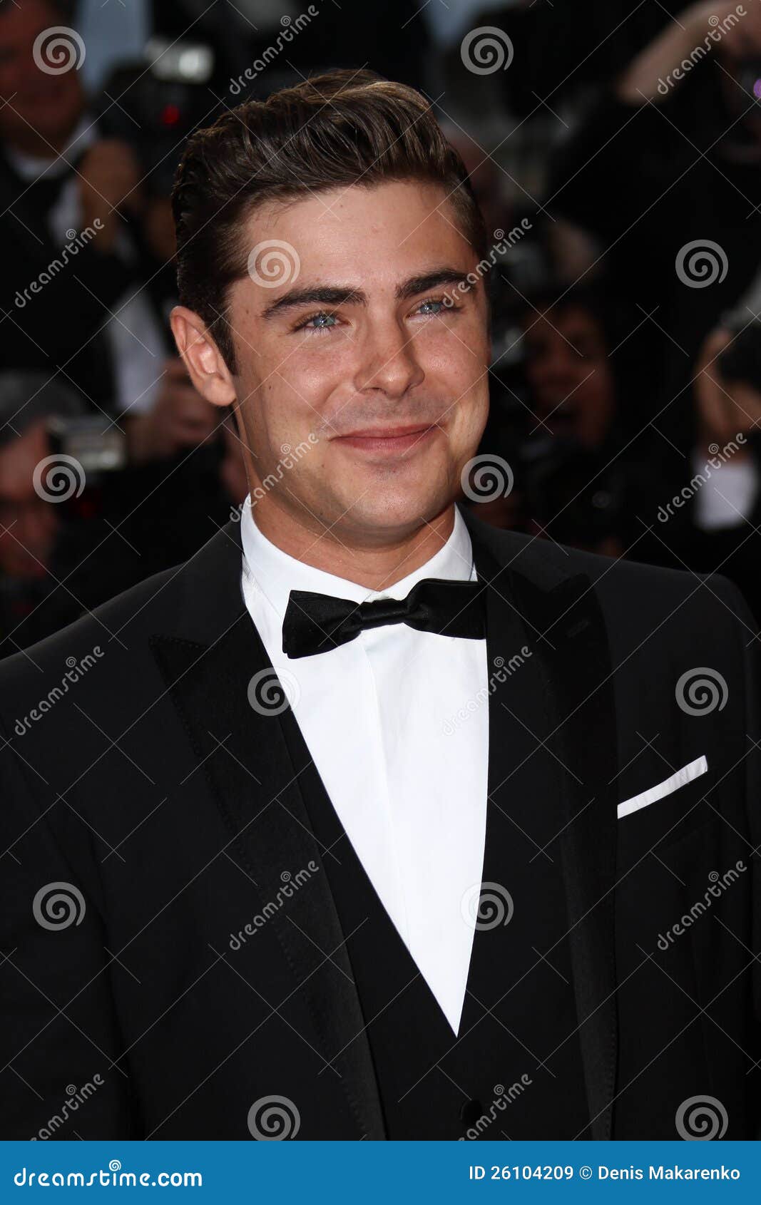 Zack Efron editorial stock image. Image of artist, hollywood - 26104209