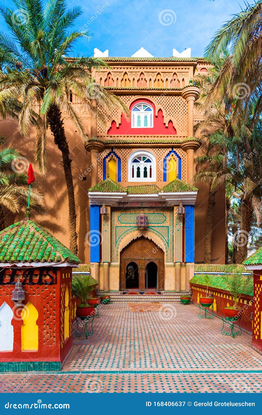 ZAGORA, MOROCCO - NOVEMBER 12, 2019: View of the Facade of the Hotel ...