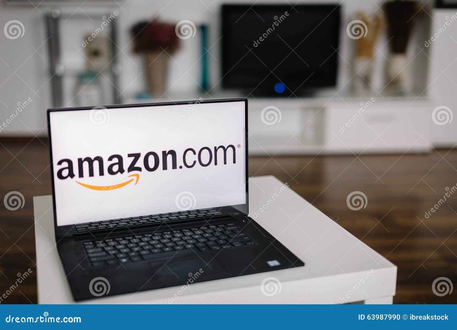 ZAGREB - December 20 2015: Amazon Logo on Modern Laptop Screen. Amazon ...