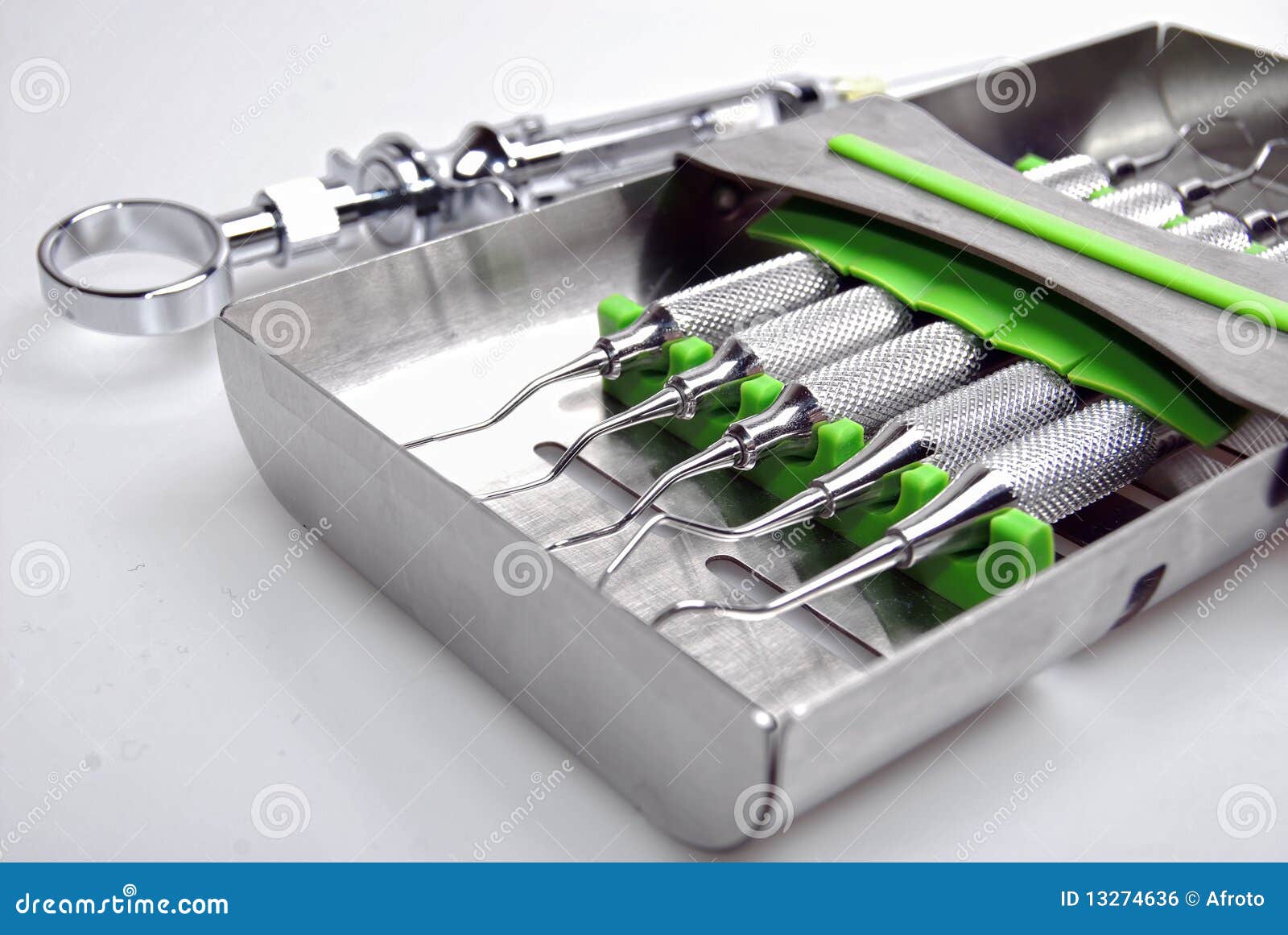 Zahnmedizinische Instrumente Stockfoto - Bild von zubehör, zahnarzt ...