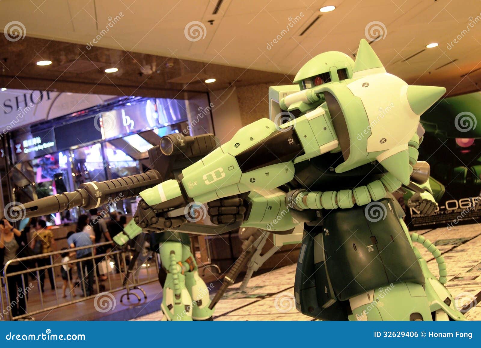 Zaku s attack editorial photo. Image of zaku, battle - 32629406