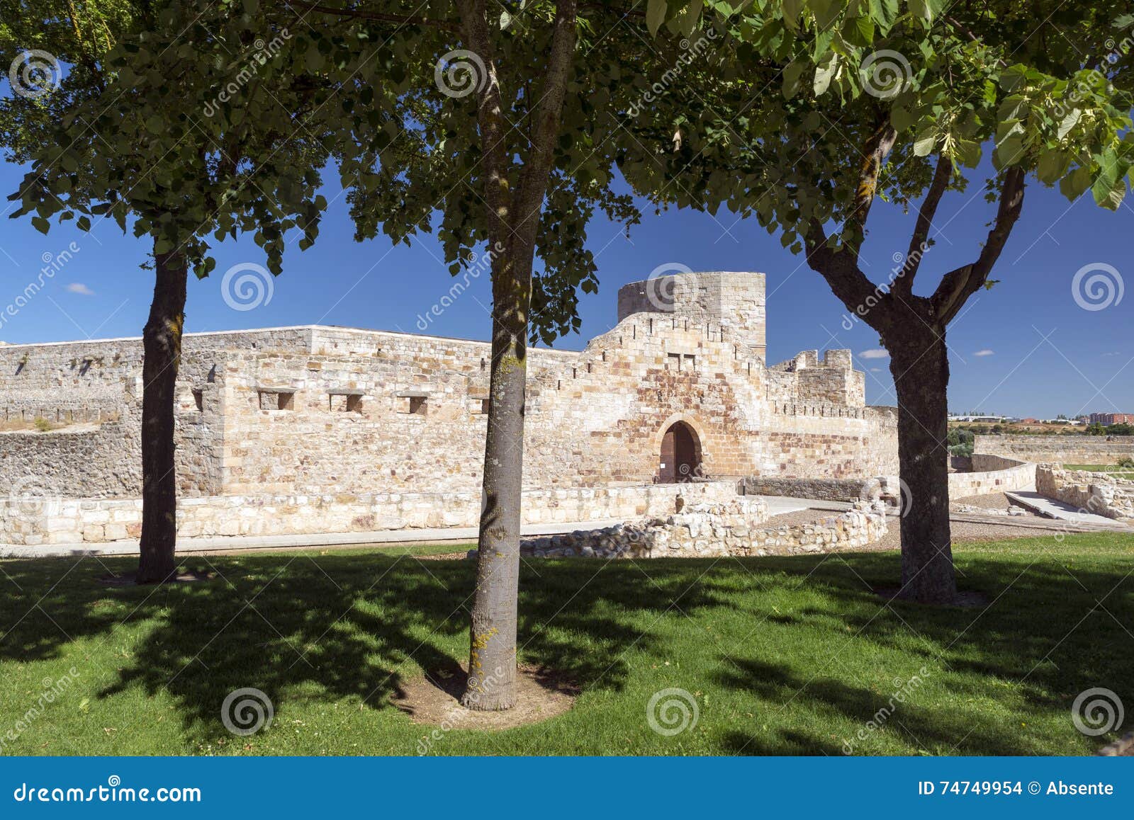Zamora Castle stock photo. Image of spain, filter, feudalism - 74749954