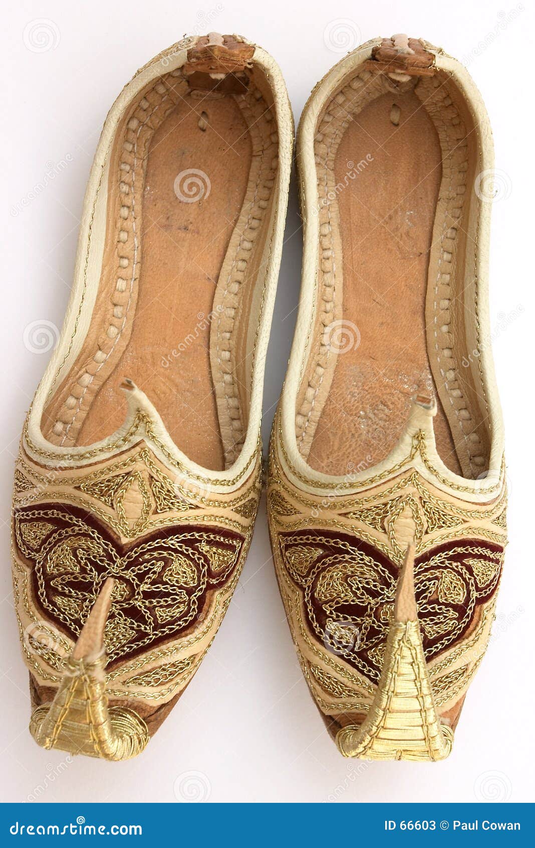 Zapatos 5 del árabe imagen de archivo. Imagen de zapatos - 66603