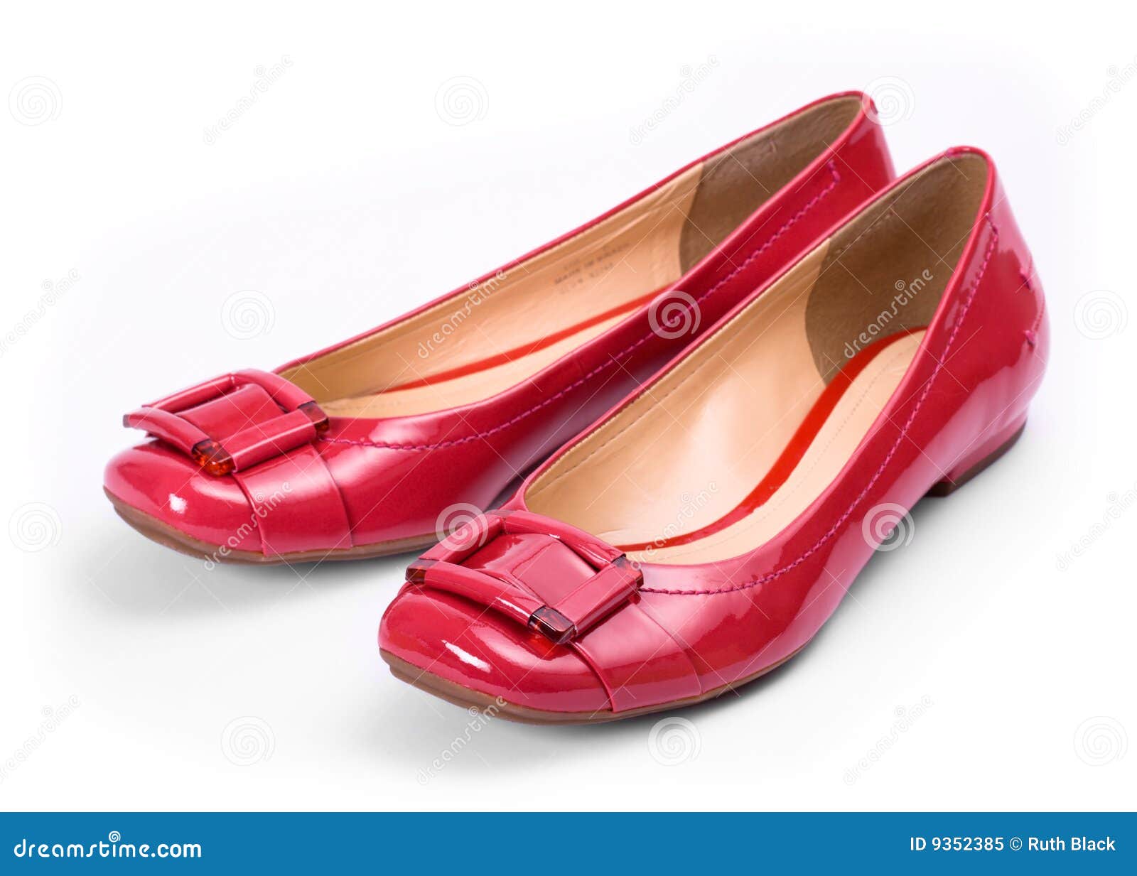 Zapatos rojos imagen de archivo. Imagen de elegante, estudio - 9352385