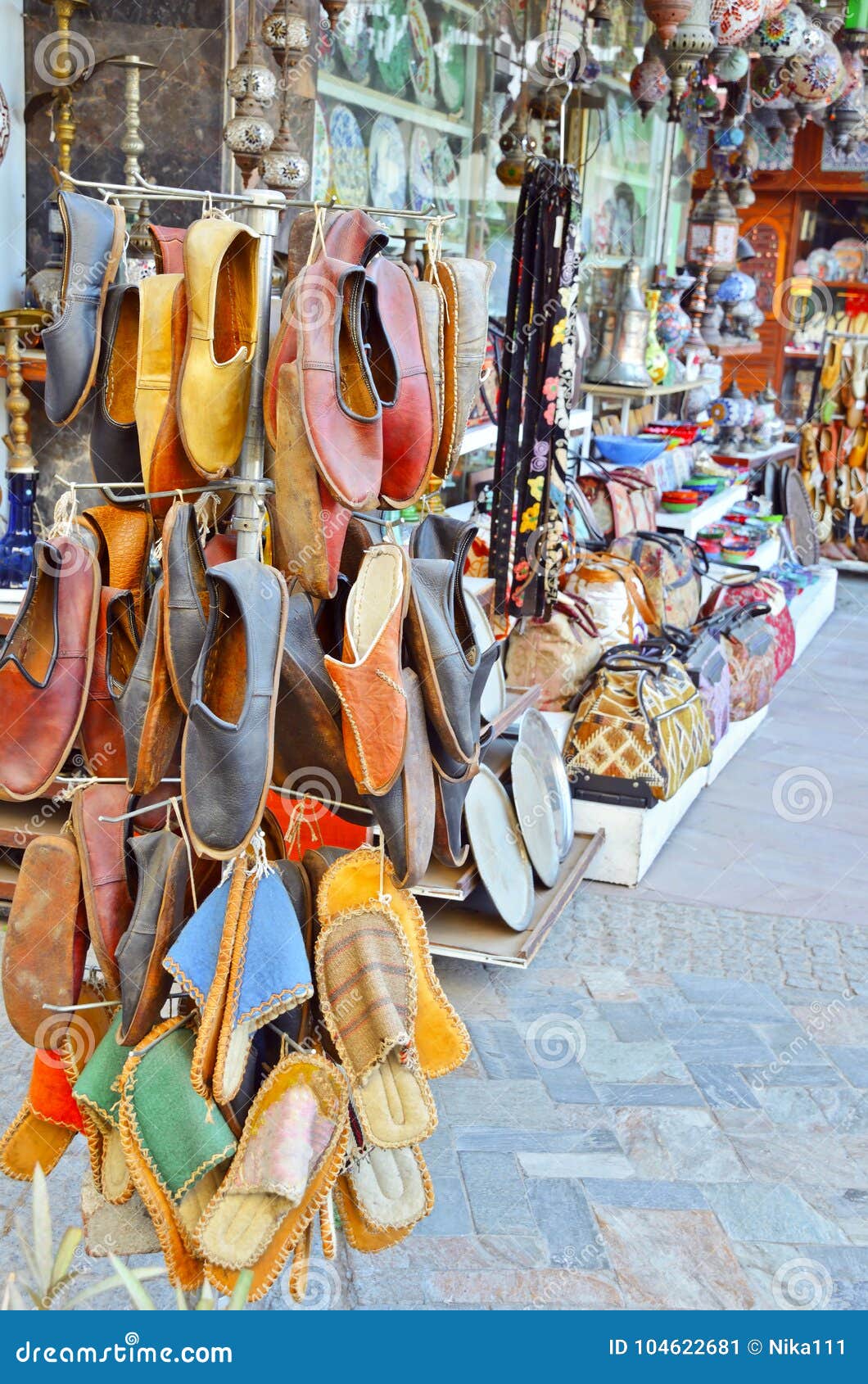 Zapatos Turcos Tradicionales Imagen de archivo - Imagen de accesorios ...