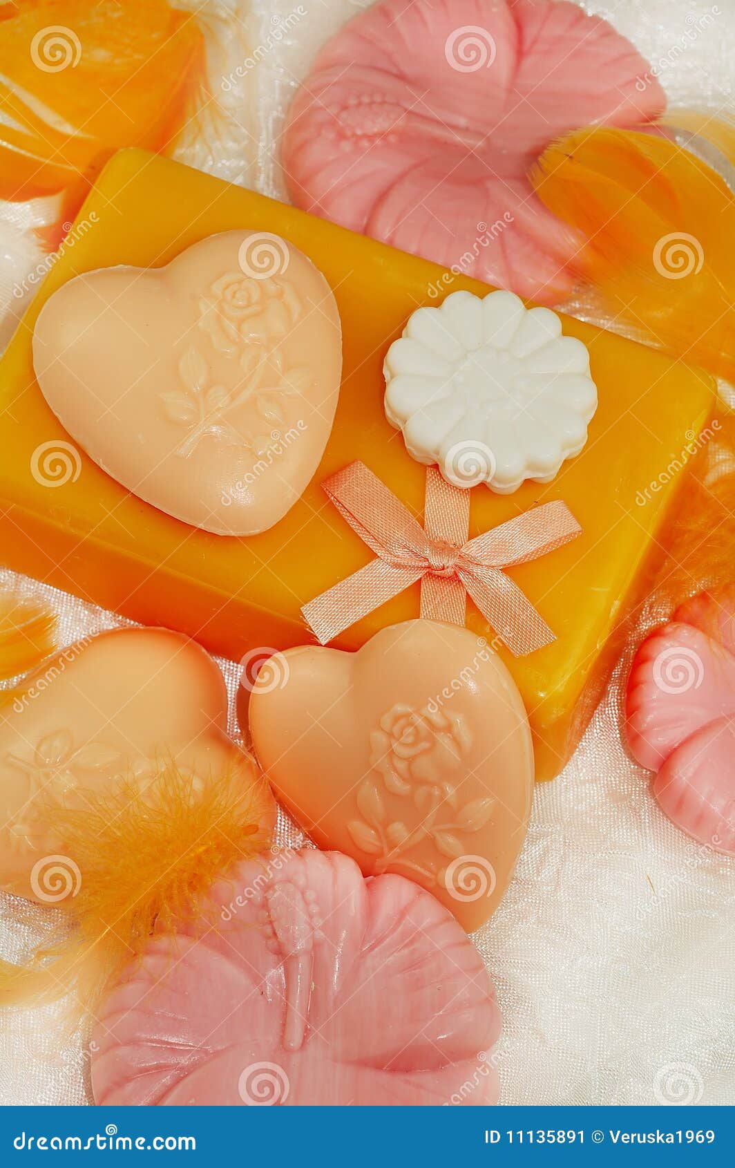 Zeep stock afbeelding. Image of vrijetijdsbesteding, sinaasappel - 11135891