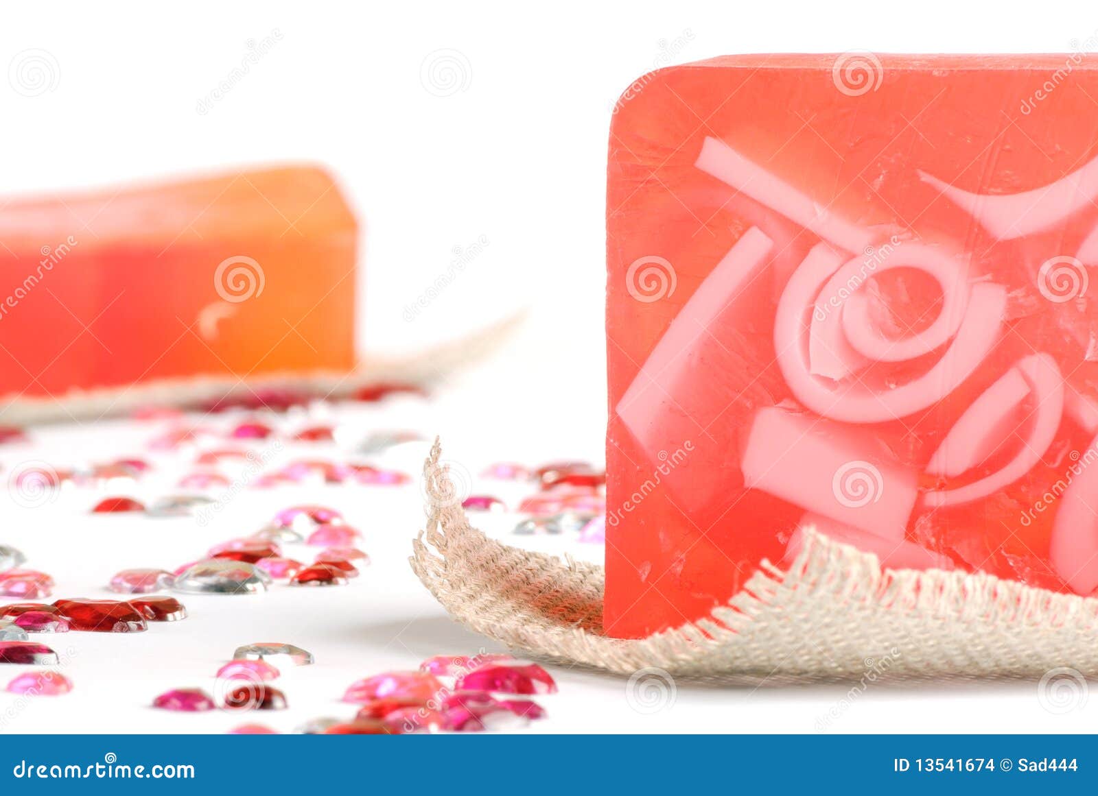 Zeep stock foto. Image of lichaam, voorwerpen, aromatherapie - 13541674