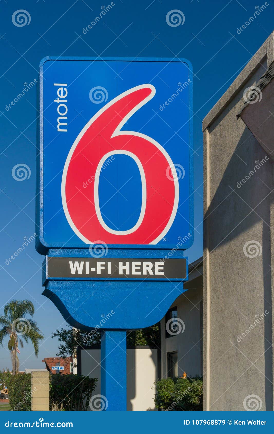 Zeichen Und Logo Des Motel-6 Redaktionelles Stockbild - Bild von ...