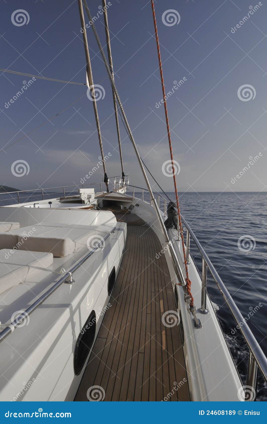 Zeilboot stock afbeelding. Image of reizen, tropisch - 24608189