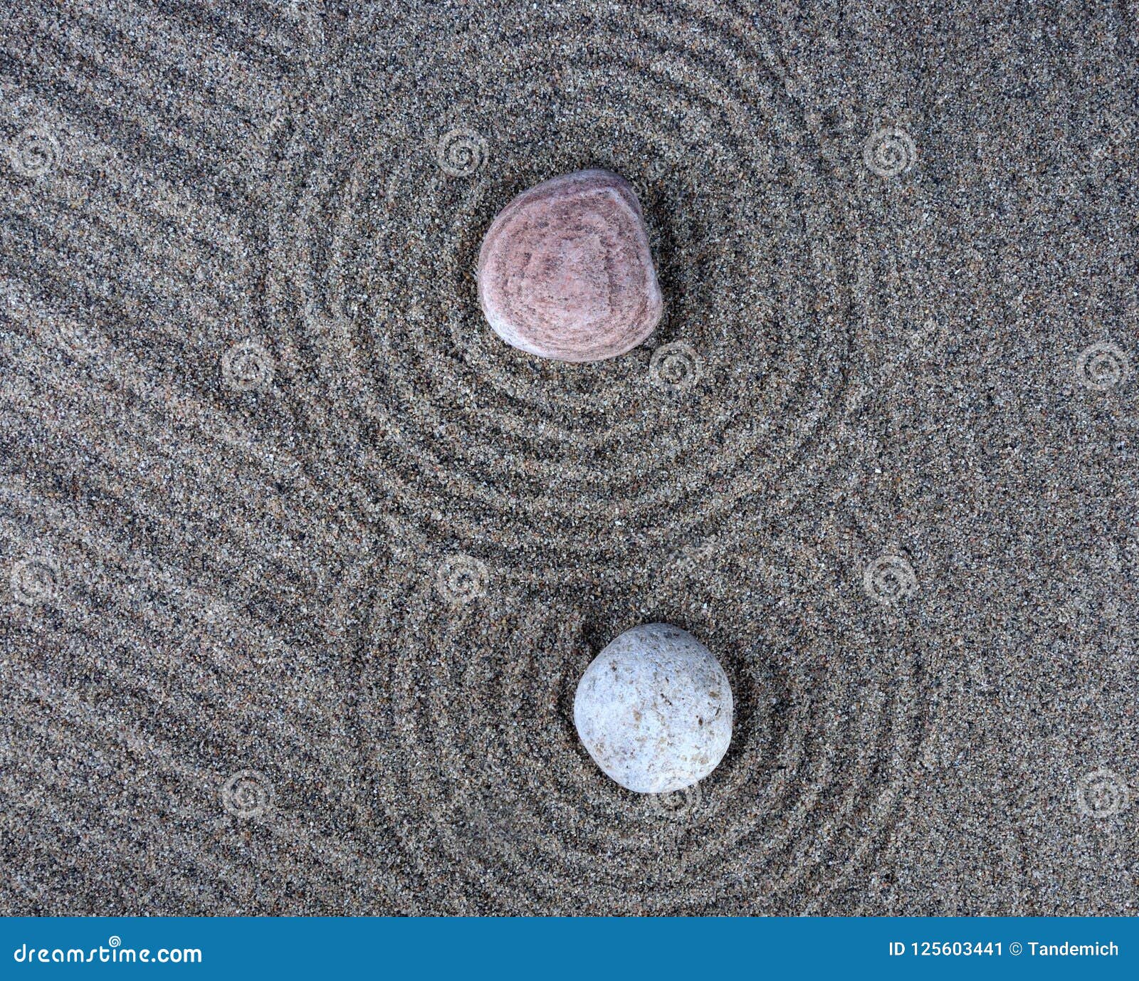 Garden of Stones.Calming Patterns on the Sand Stock Image - Image of ...