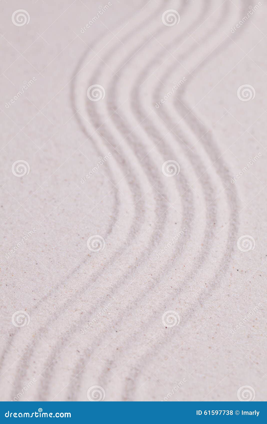 Zen Garden with Wave Pattern Stock Photo - Image of sand, garden: 61597738