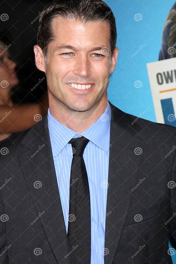 Zen Gesner editorial image. Image of arrives, premiere - 20635810