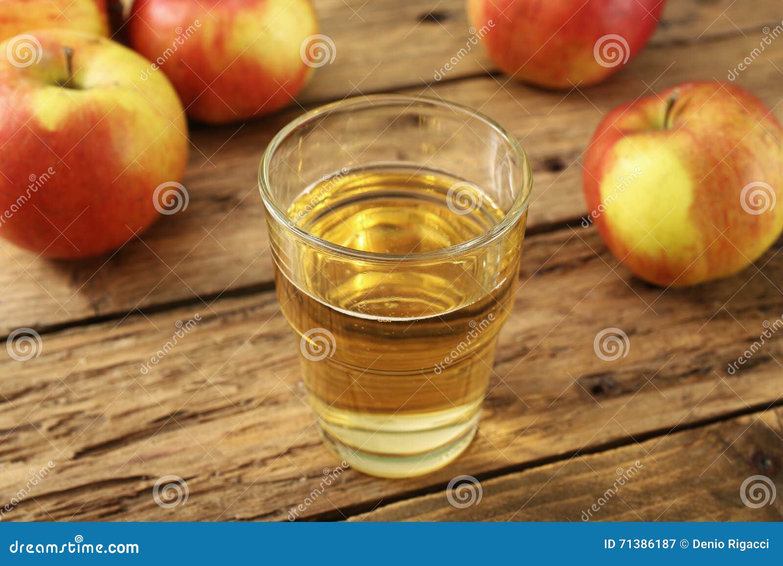 Zider stockbild. Bild von saft, sommer, organisch, gesund - 71386187
