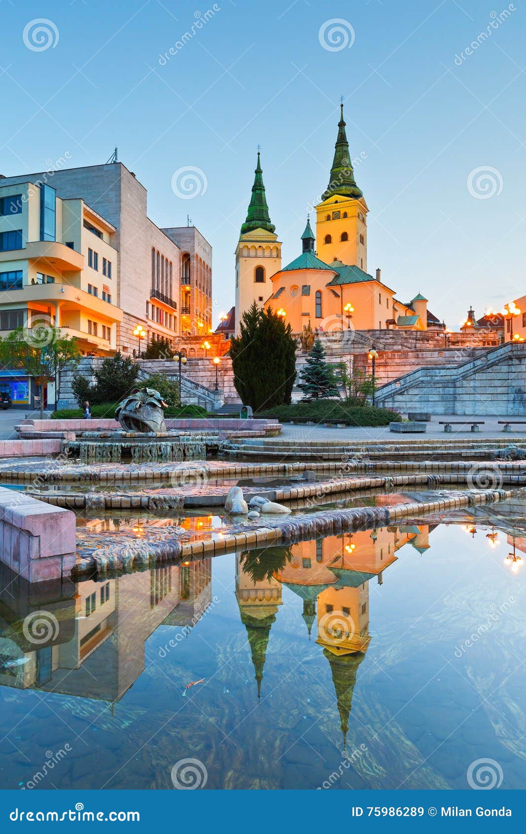 Zilina editorial stock image. Image of dusk, fountain - 75986289