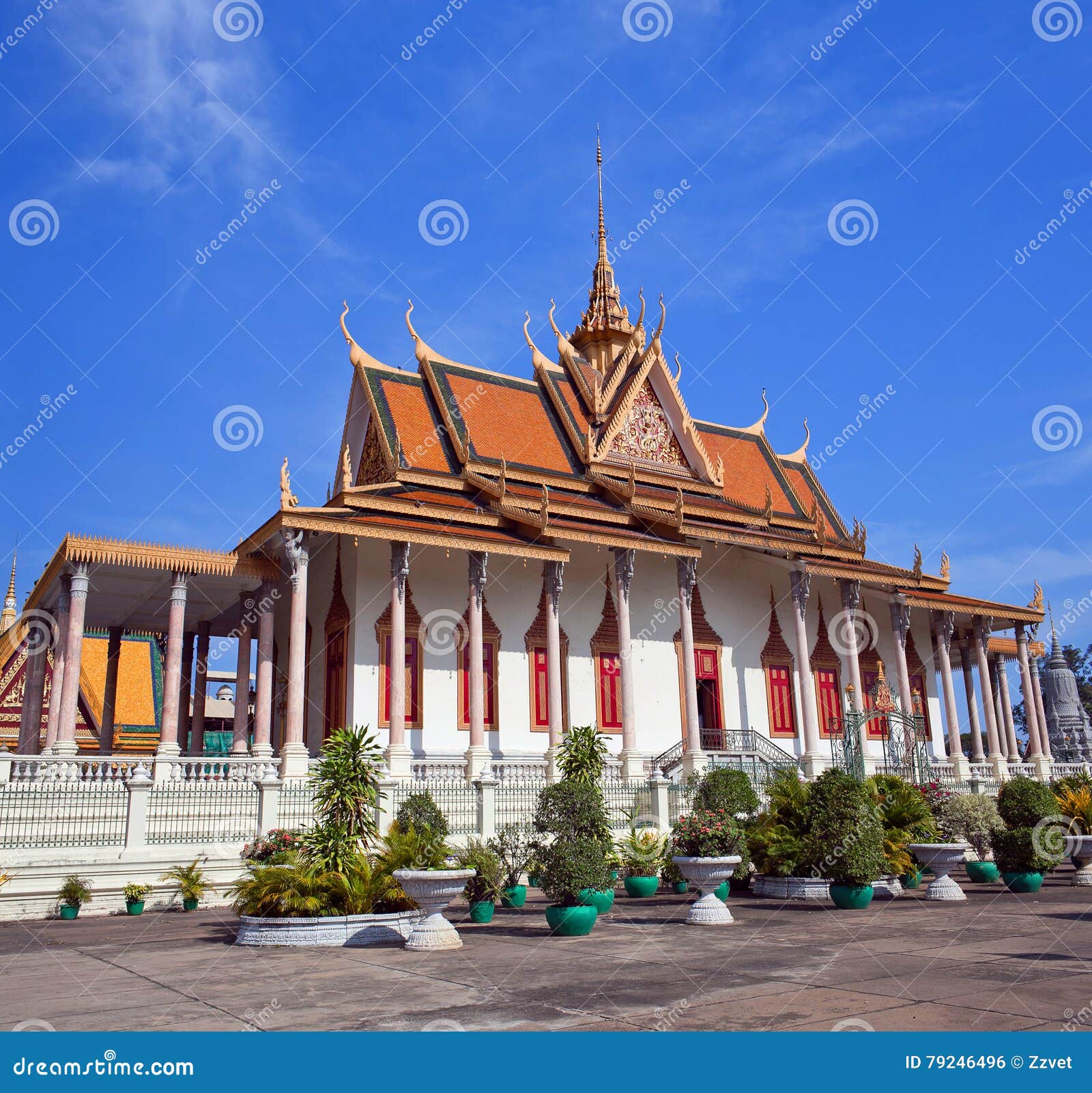 Zilveren Pagode in Phnom Penh, Kambodja Stock Foto - Image of paleis ...