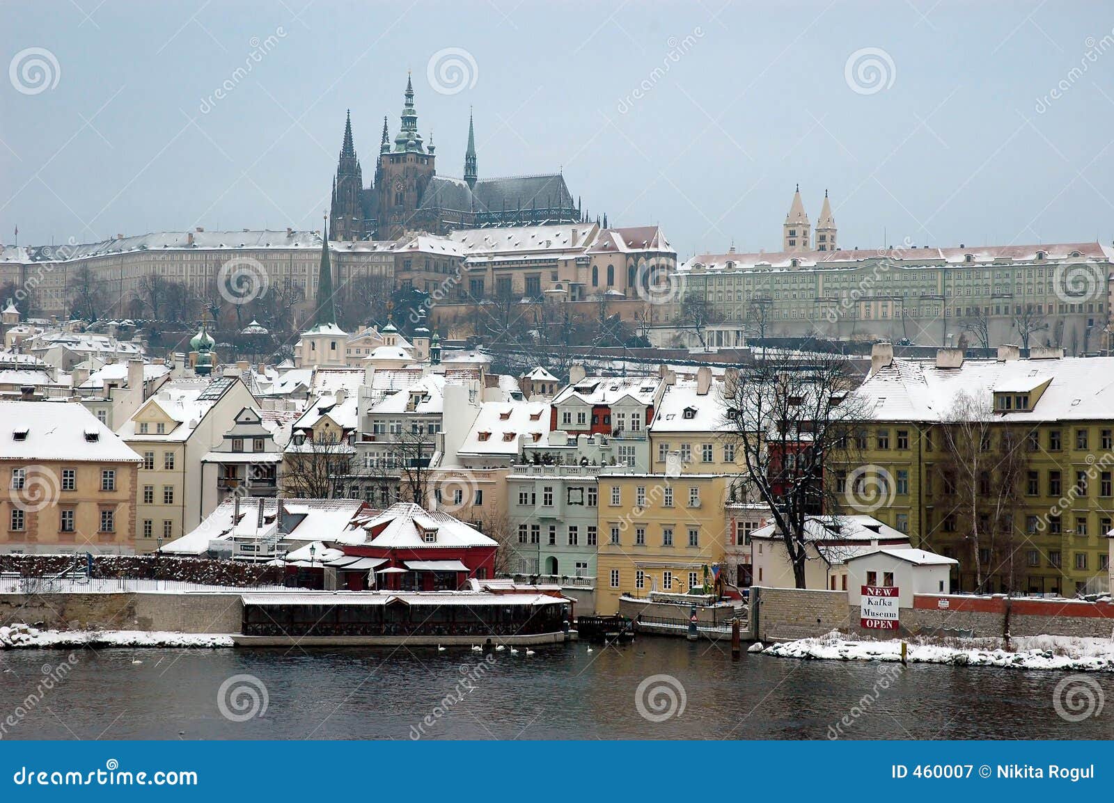 Zima prague obraz stock. Obraz złożonej z centrum, kasztel - 460007