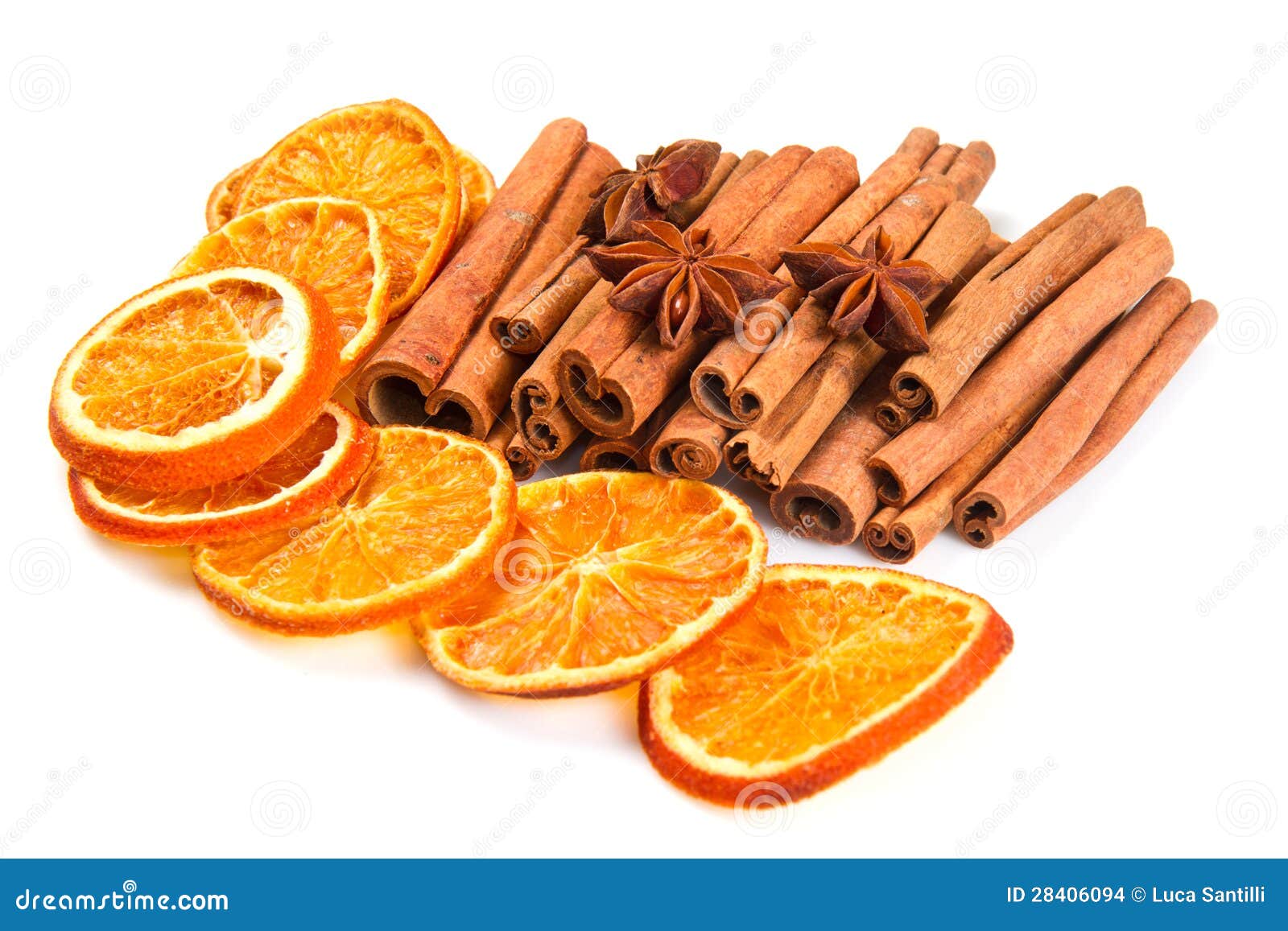 Zimtstangen Und Getrocknete Orange Schnitte Stockfoto - Bild von makro ...
