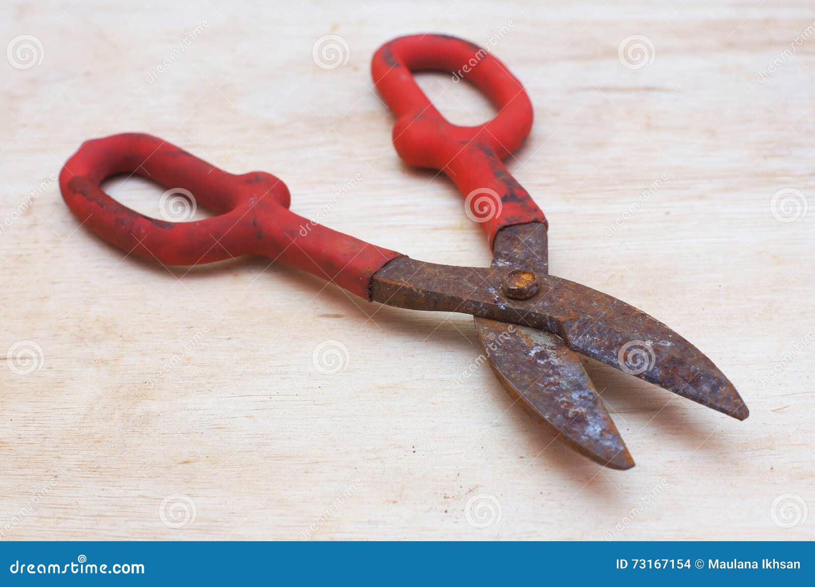 Zinc Scissors Royalty-Free Stock Image | CartoonDealer.com #29971006