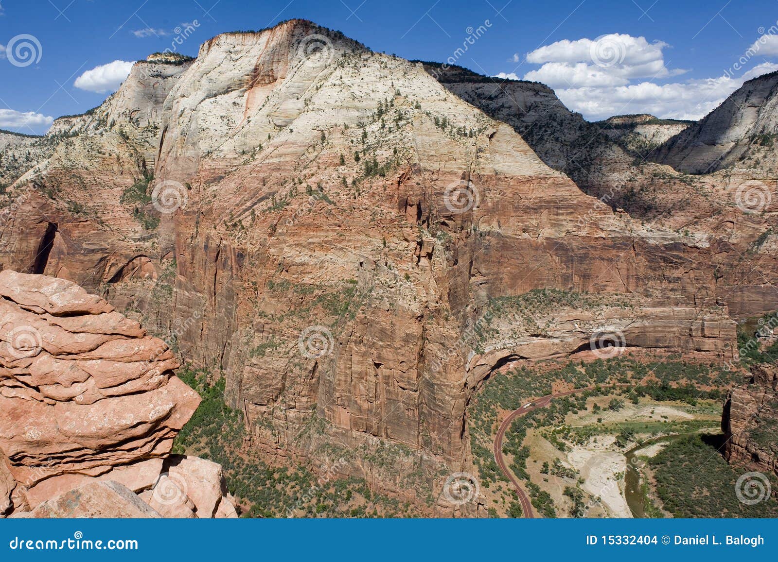 Zion rock formations stock photo. Image of view, mineral - 15332404