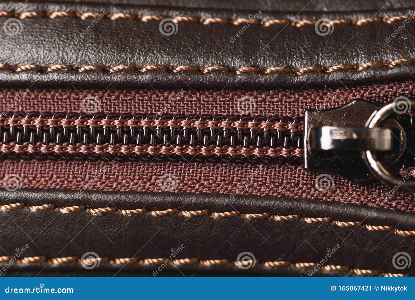 Zipper of Brown Leather Bag Stock Image - Image of grey, brown: 165067421