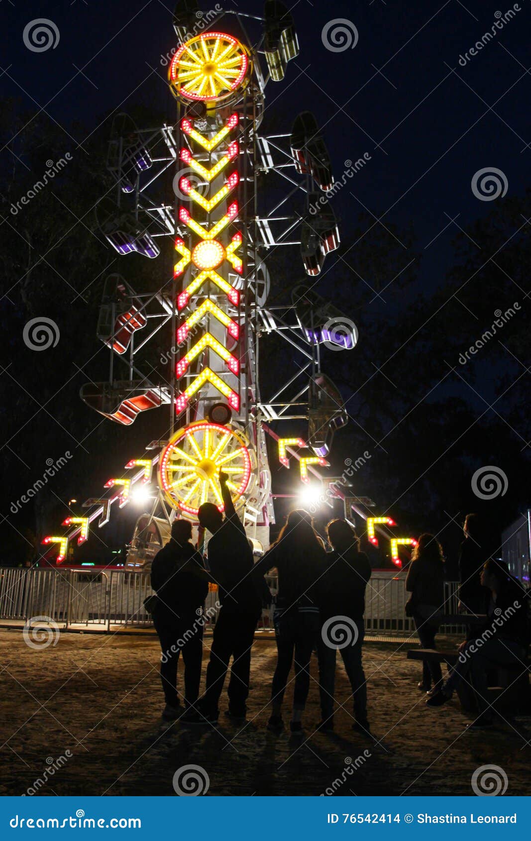 Zipper Carnival Ride editorial stock image. Image of amusement - 76542414