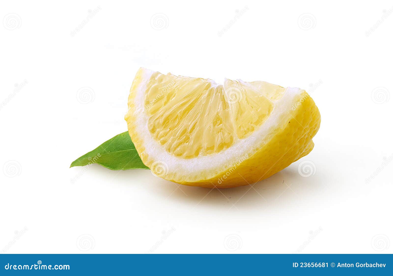 Zitrone [Stück stockbild. Bild von grün, gelb, segment - 23656681