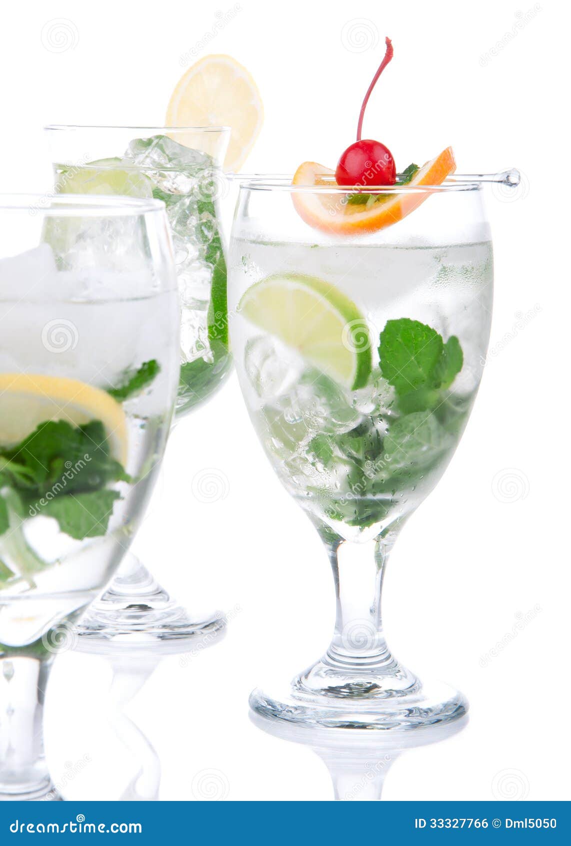 Zitrusfrucht Mojito-Cocktails Mit Hellem Rum, Stockfoto - Bild von ...