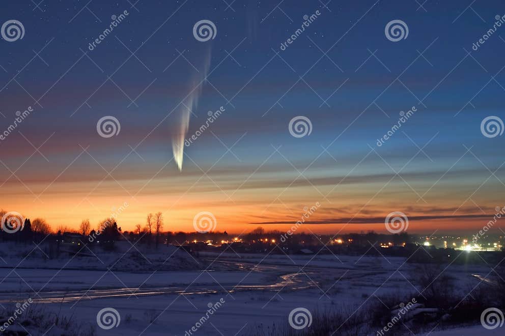 Zodiacal Light in Pre-dawn Sky Stock Illustration - Illustration of ...