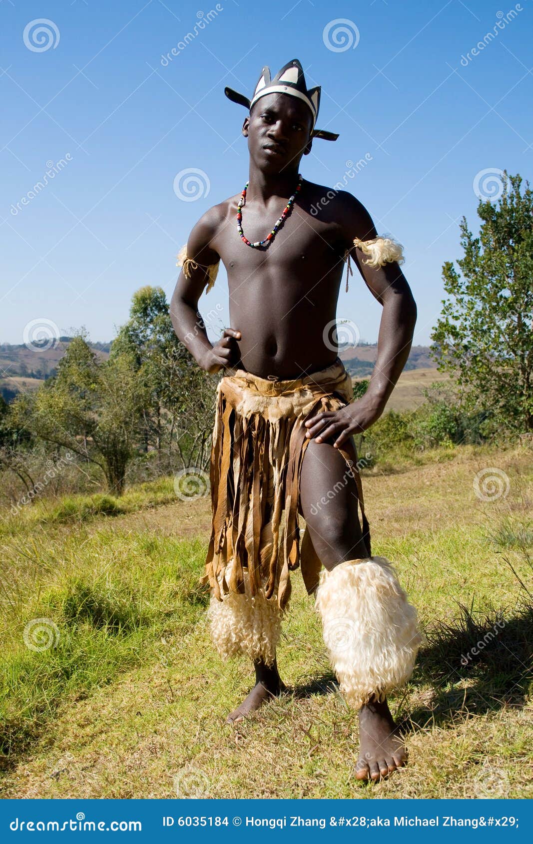 Zoeloes danser stock foto. Image of kleren, dansen, mannetje - 6035184