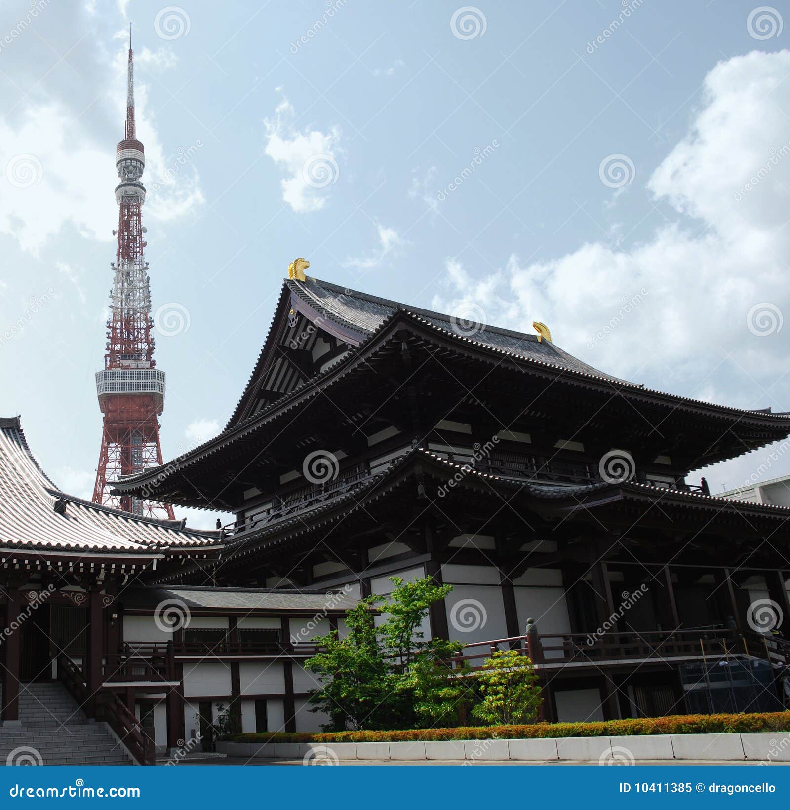 Zojo-Ji Temple with Tokyo Tower Stock Image - Image of landmark, park ...