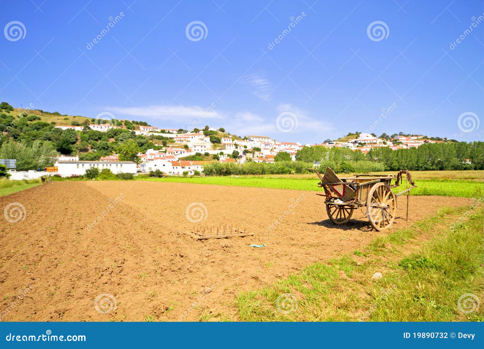 Zone agricole au Portugal photo stock. Image du agriculture - 19890732