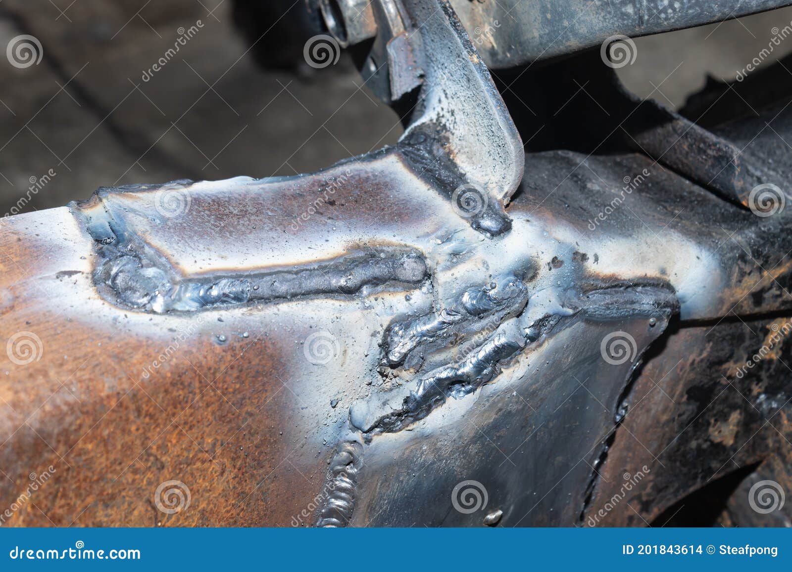 Zoom View of Weld Car Chassis Repair Stock Photo - Image of crack ...