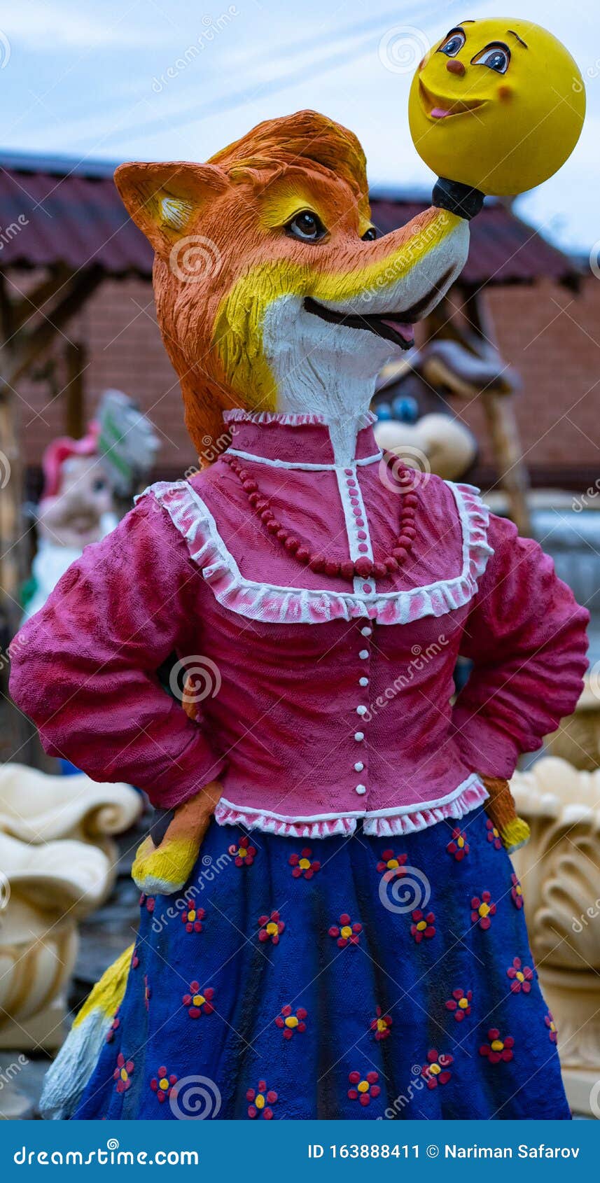 Zorro Artificial Hecho De Yeso Imagen de archivo - Imagen de fondo ...