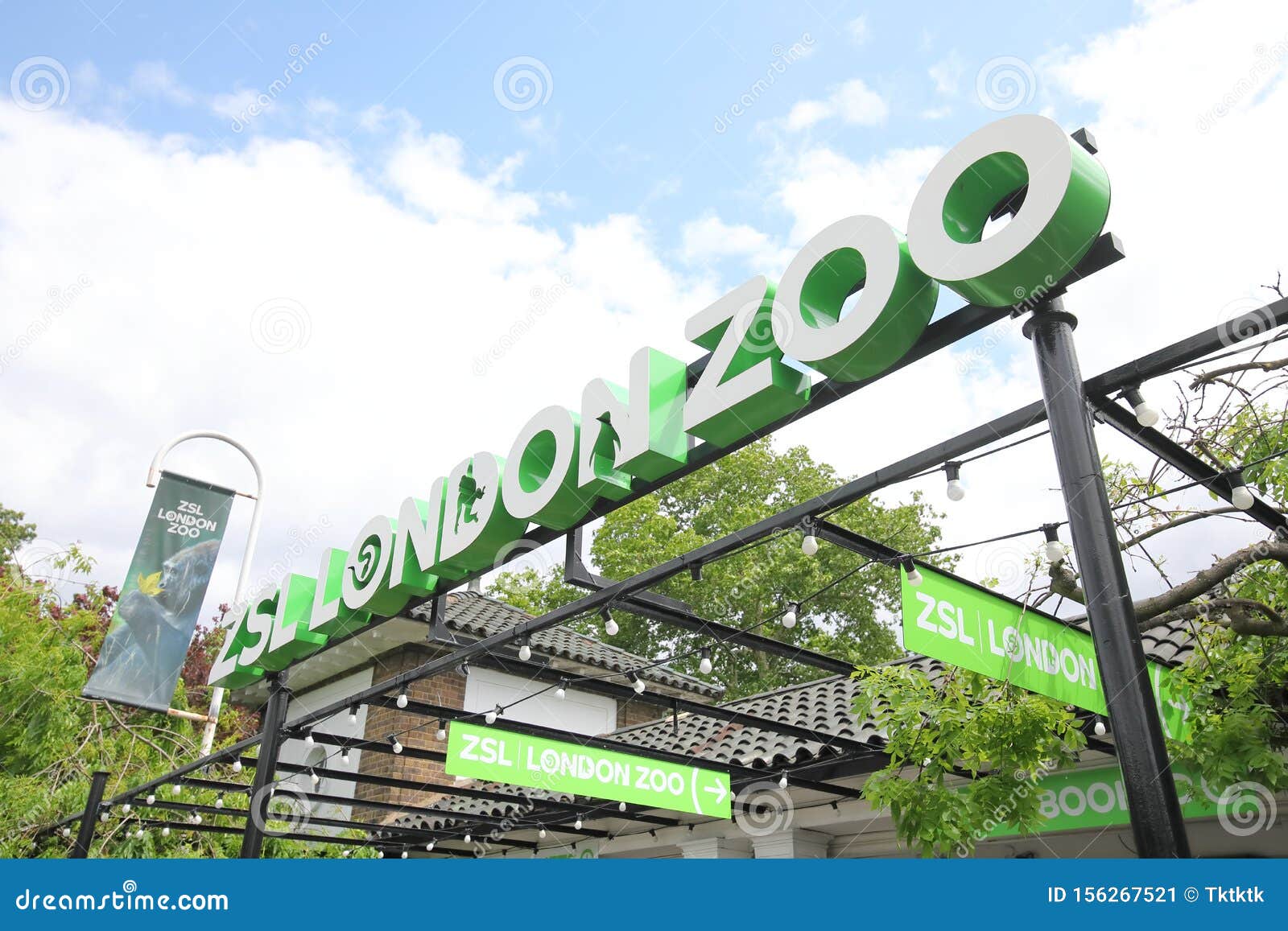 ZSL London Zoo London UK editorial photo. Image of london - 156267521